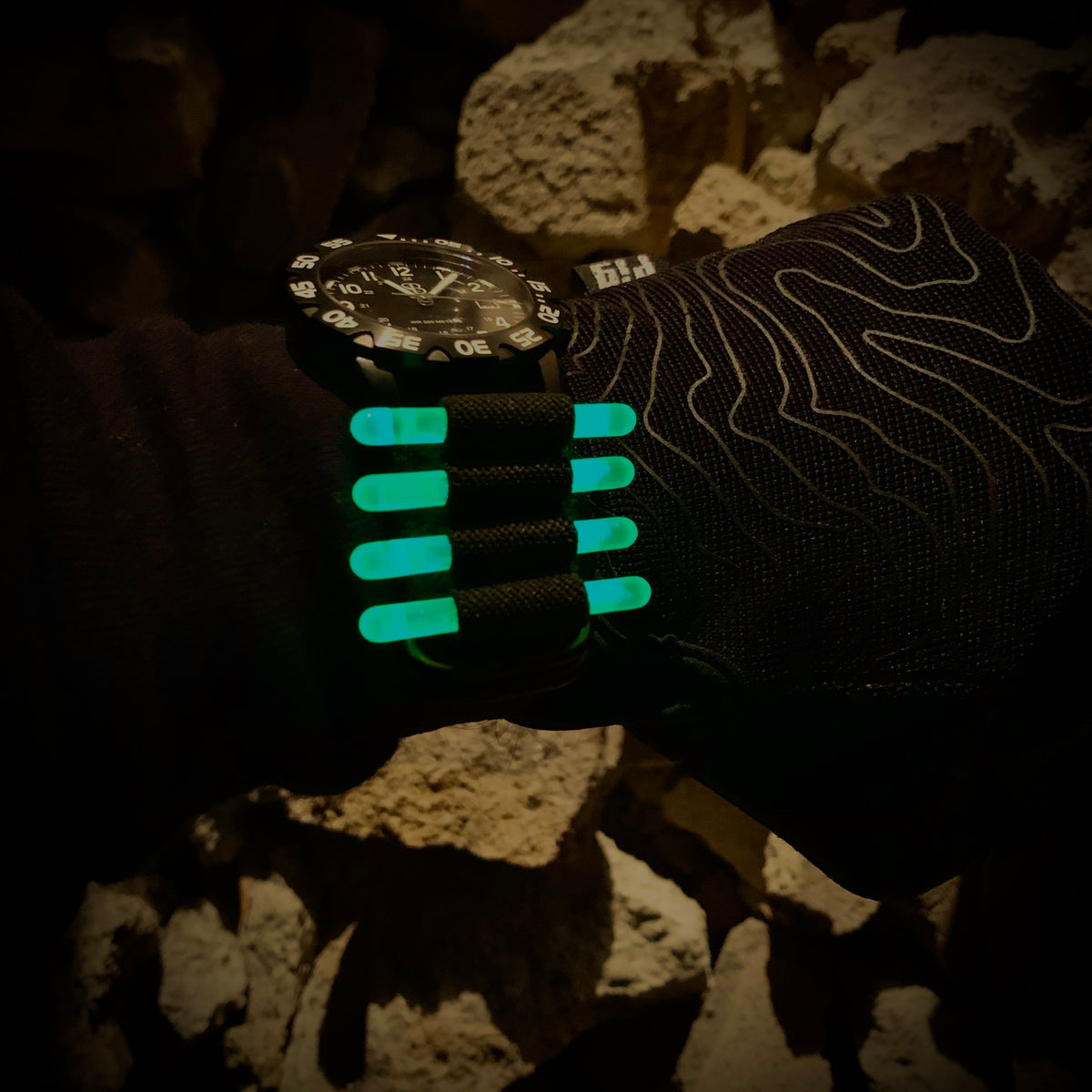 Mini Chemlight Ladder – Tracer Tactical